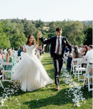 Jessica Baio (Sam and Jess) Wiki, Age, Husband, Net Worth & More