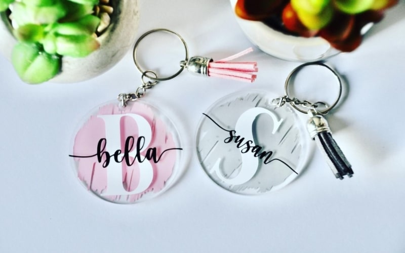 The Versatility and Appeal of Acrylic Keychains
